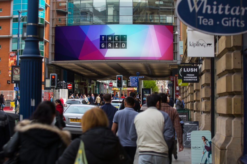 Ocean extends large format digital screen network - Prolific North
