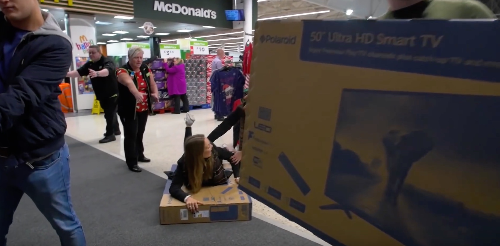 Asda responds to Black Friday queries with Mannequin Challenge ...