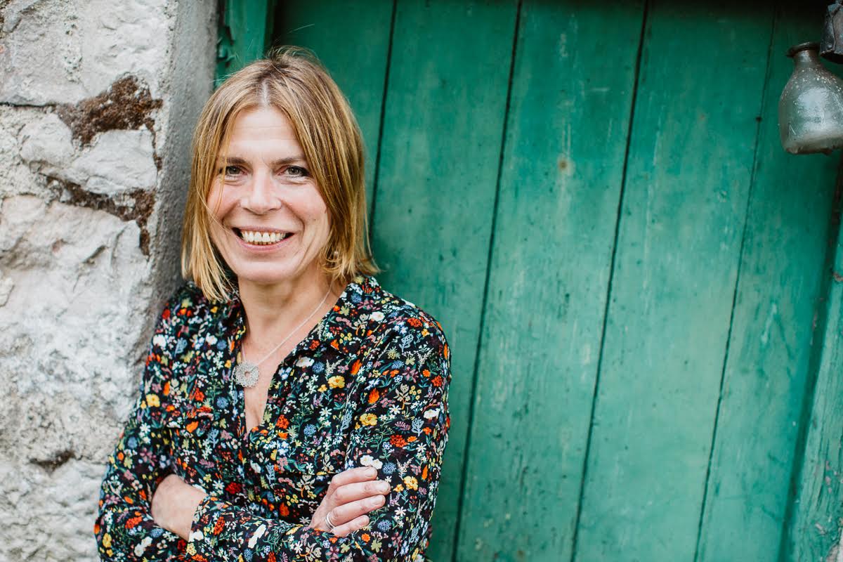 Lancaster agency unveils website for former Corrie star's new flowers ...