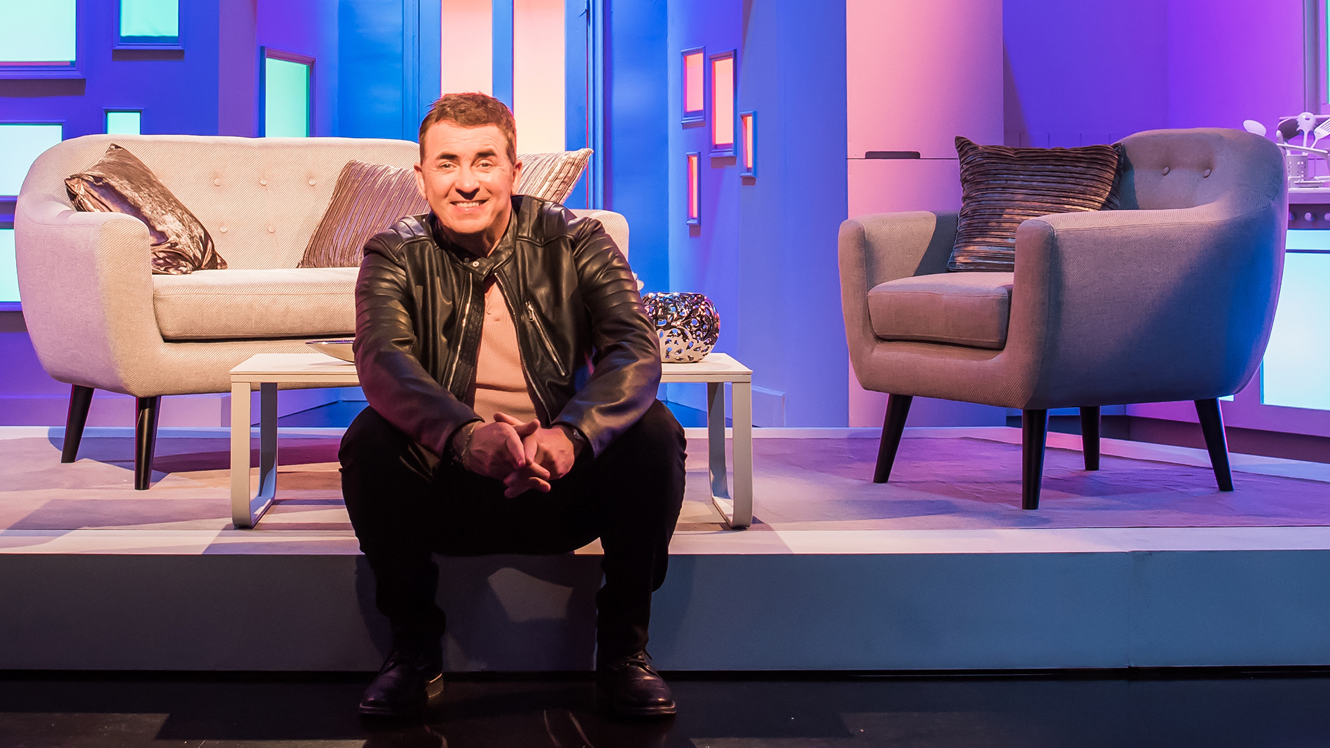 Shane Richie hosts live show at Dock10 - Prolific North