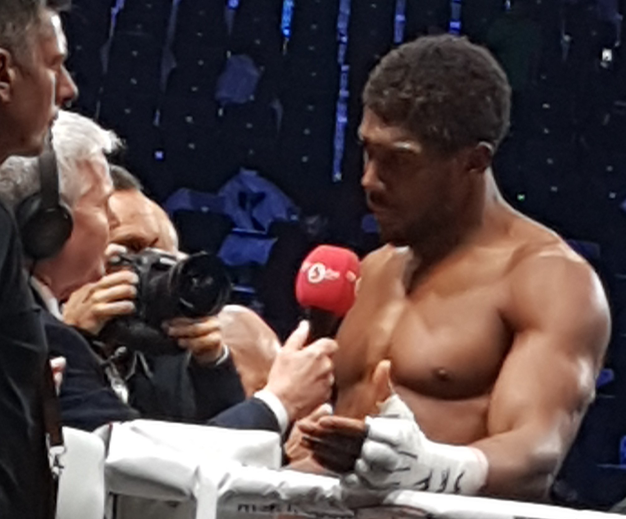 5 Live commentary of Joshua win receives one million requests ...