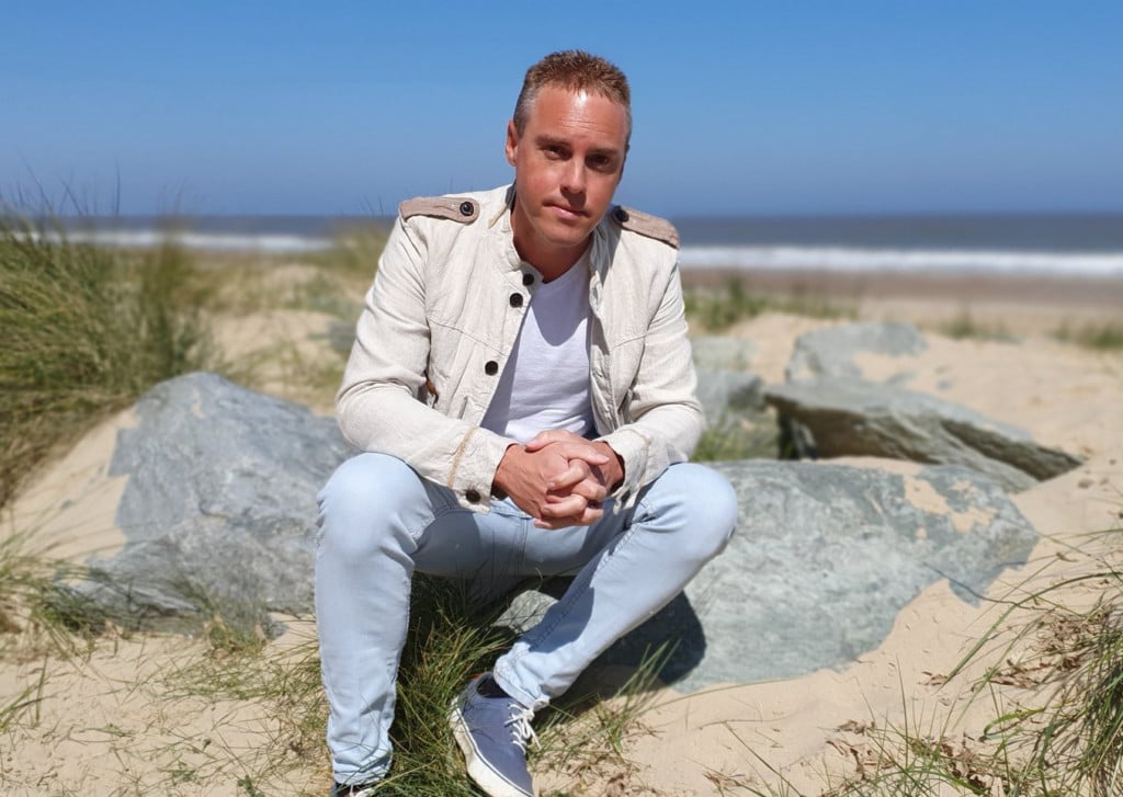 YouTuber to show what goes on behind the scenes at MediaCityUK's dock10 studios - Prolific North