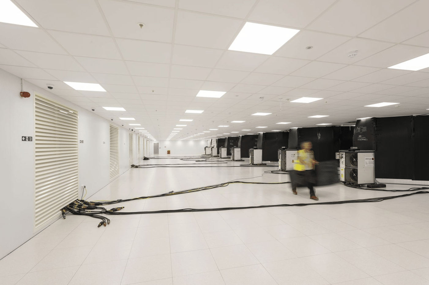 Manchester's Teledata opens new 380-rack data hall at Farnborough ...