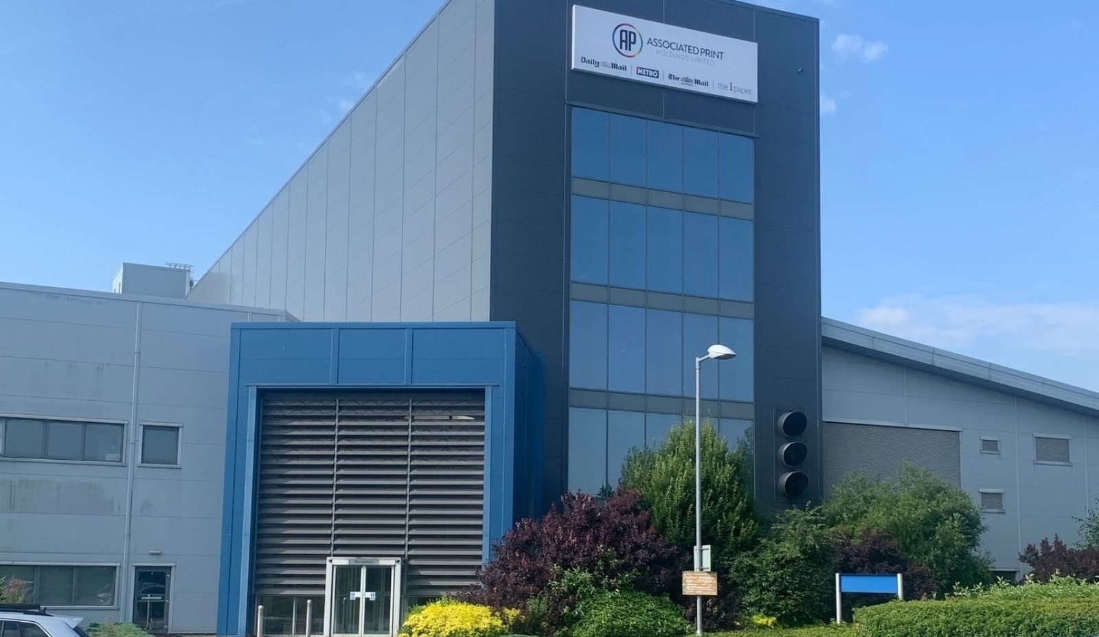 National World drops long-term print partners in Newsquest tie-in ...