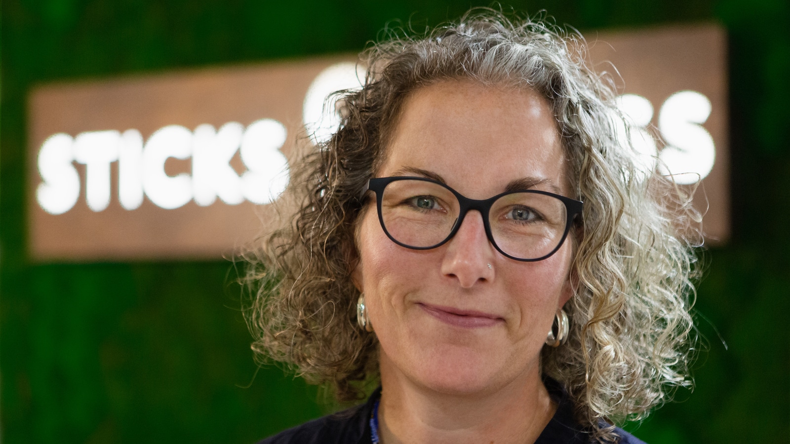 Welcome to Leeds – I'm off back to Wrexham: New Sticks & Glass ...