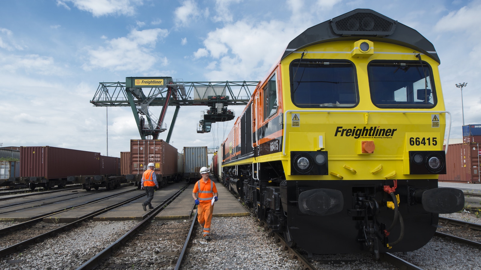 Big Train: Freightliner recommissions Opportunus after rebrand inspires ...