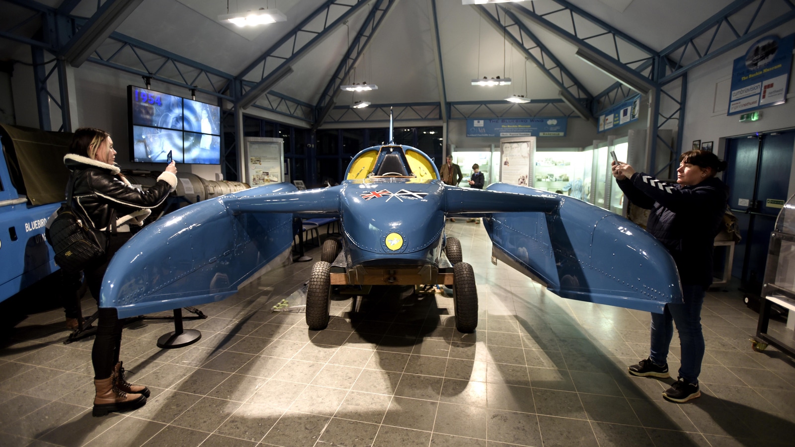 Donald Campbell's legendary Bluebird K7 takes major step toward its ...