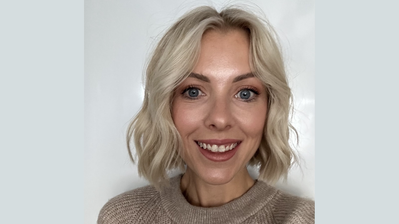 'You had me at new office' – Meanwhile lures former Story account ...