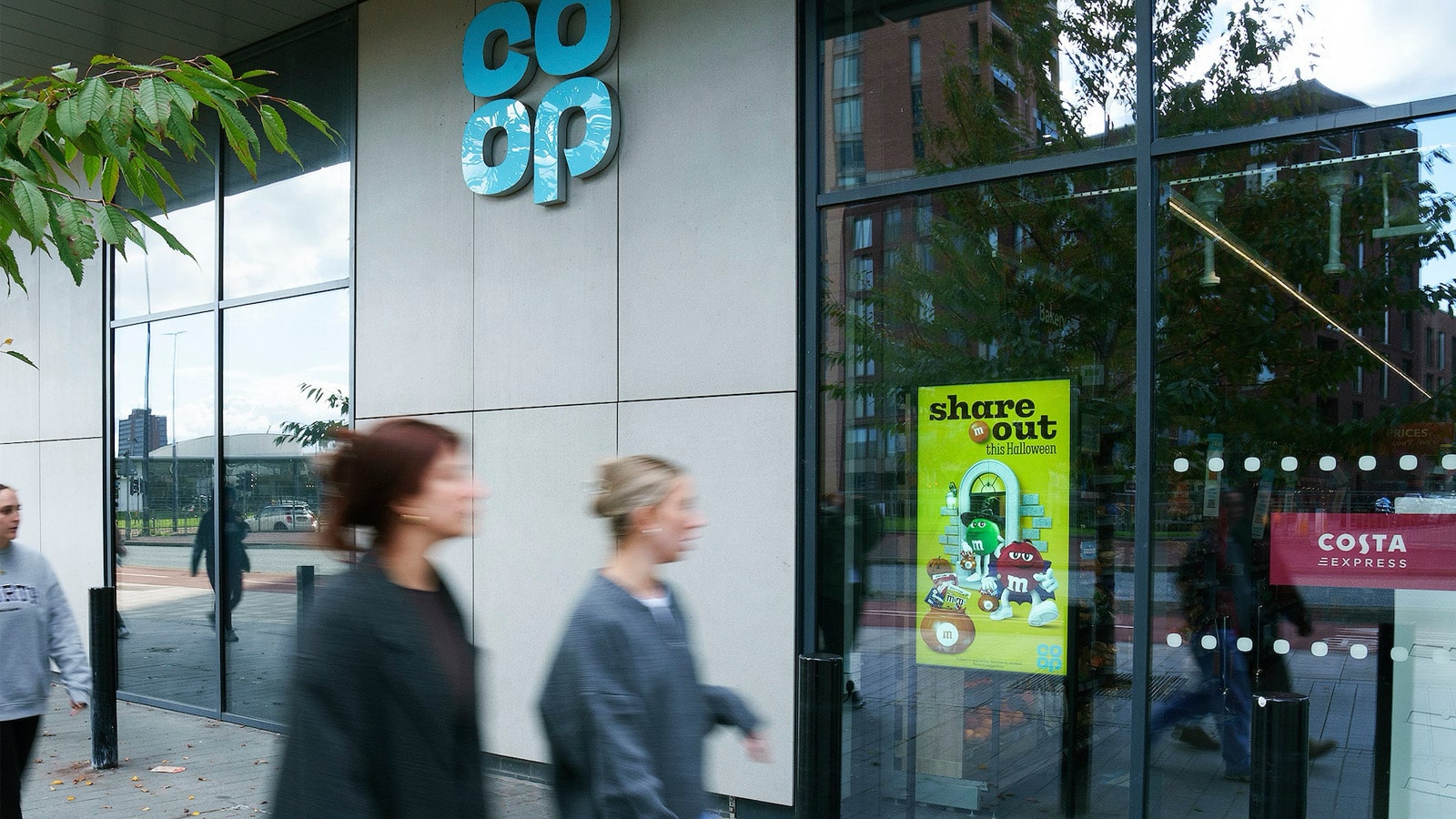 Co-op to “turbo charge” retail media with hundreds of digital screens ...