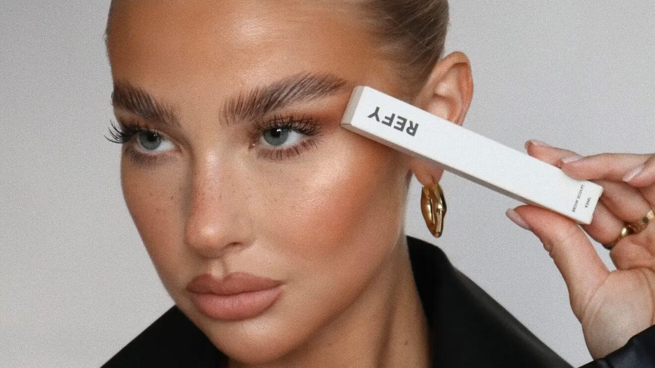 Model and influencer Jess Hunt's beauty brand appoints Manchester ...