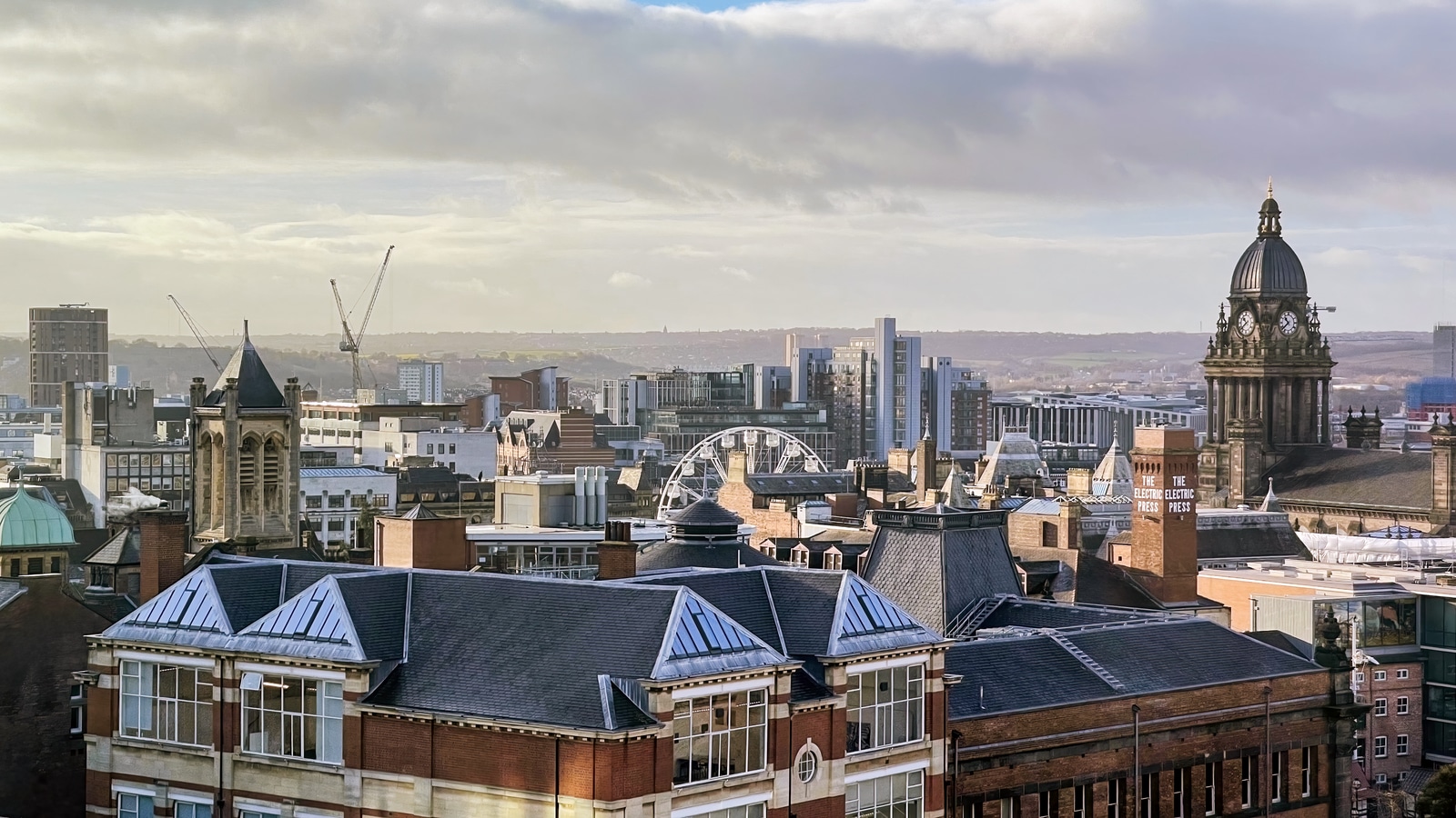 50 new jobs and more fintech for Leeds as $130bn cardless payment firm ...