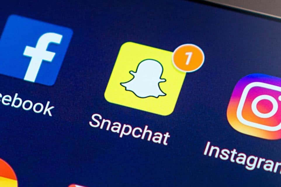 AWS outage: Why Snapchat, Roblox, Canva, Fortnite and more are down ...