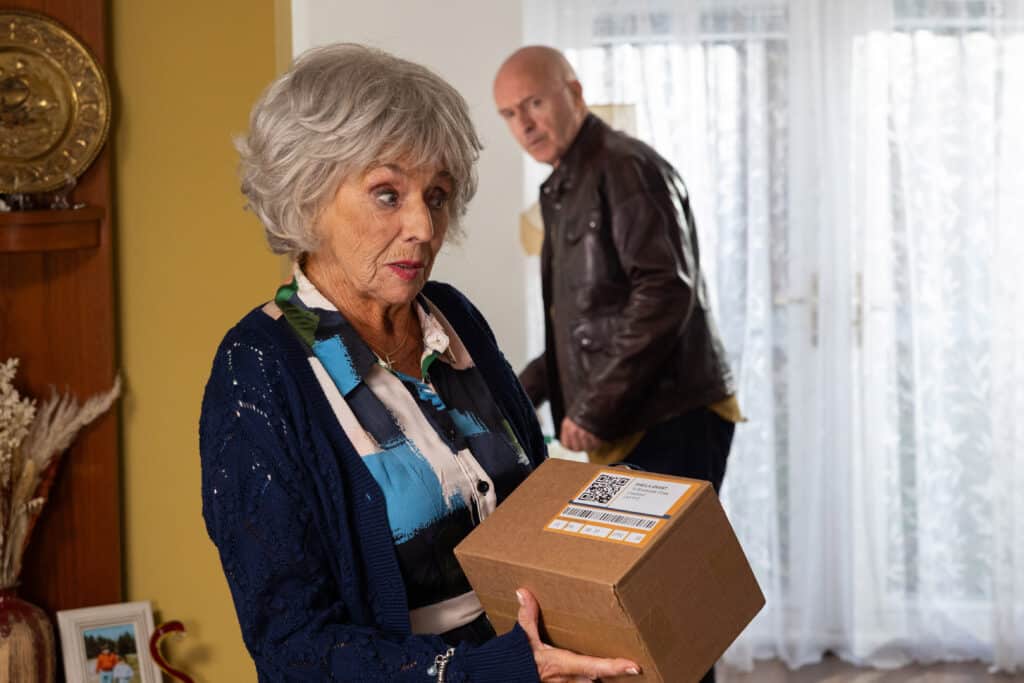 Bravo Brookie! Fans and stars alike demand more after Brookside ...