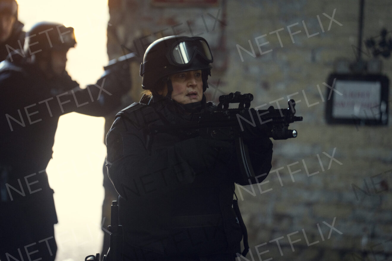 First Look: James Nesbitt and Minnie Driver in Netflix's latest NW ...