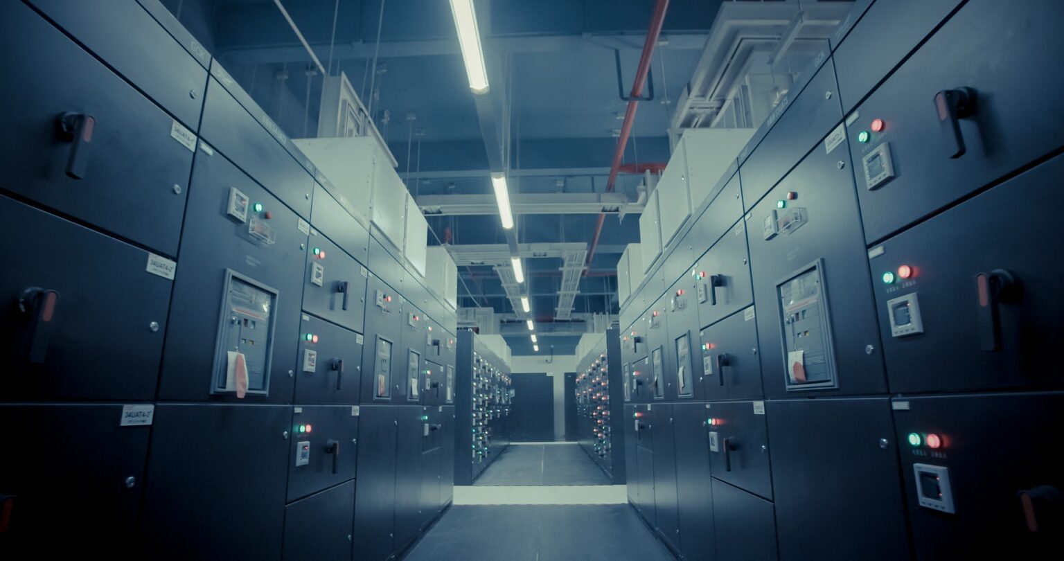 Hull Uni spinout eyes 90% data centre savings through cutting-edge cooling tech - Prolific North